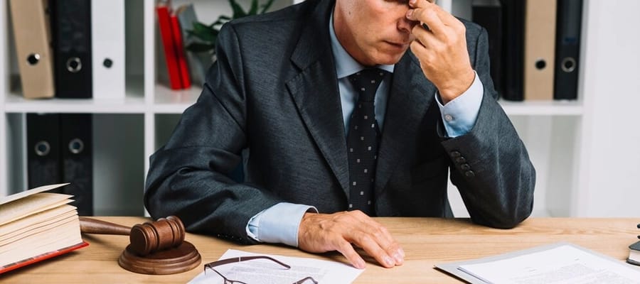 Avoid These 5 Common Legal Mistakes Startup Founders Make - Treelife Avoid These 5 Common Legal Mistakes Startup Founders Make - Treelife